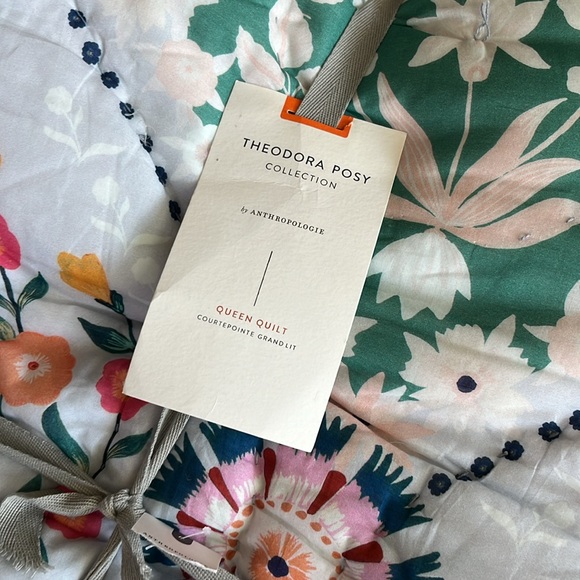 Anthropologie | Bedding | Anthropologie Theodora Posy Handcrafted Quilt ...
